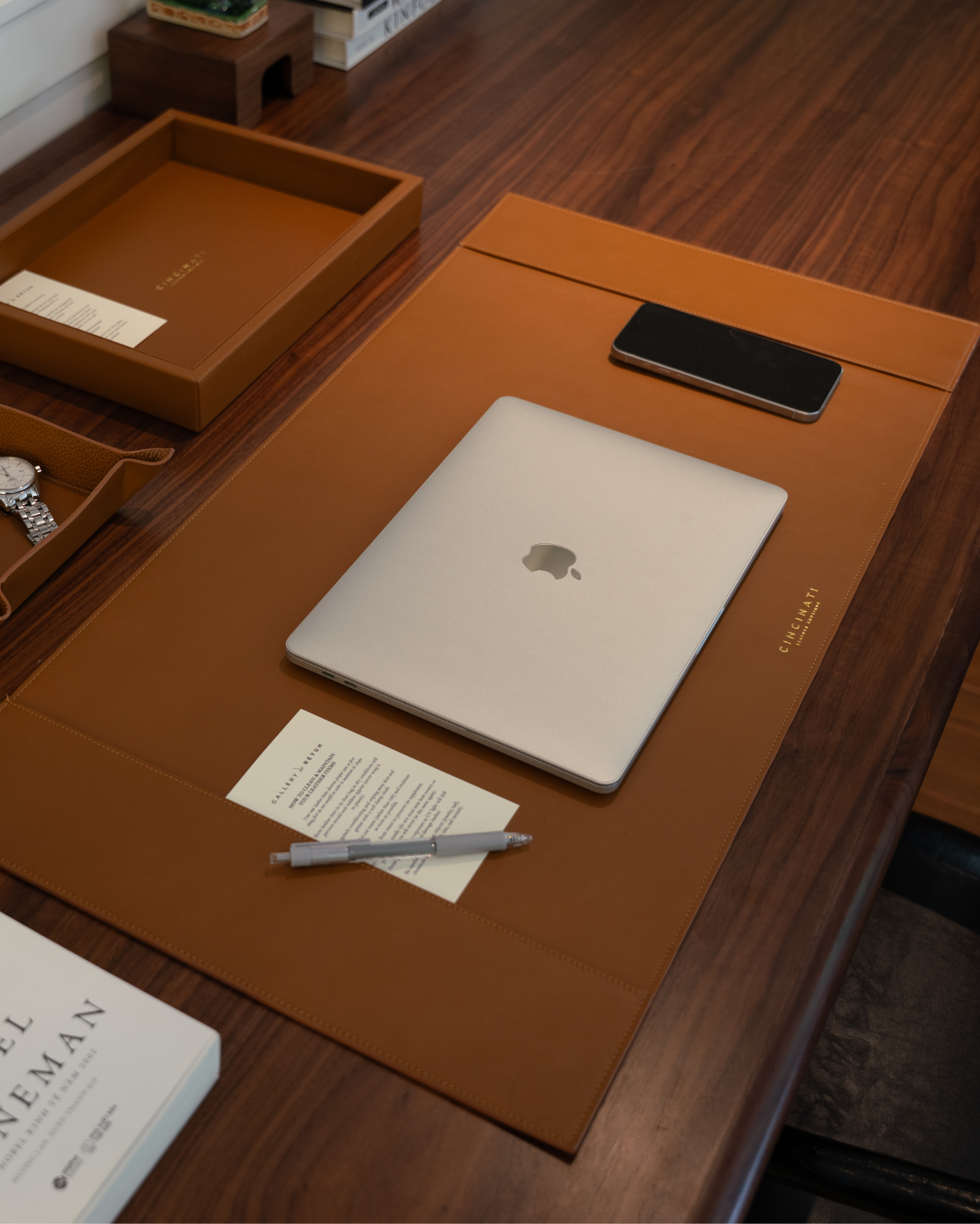 MINIMALIST LEATHER DESK MAT – Premium Handcrafted Leather Bags For ...